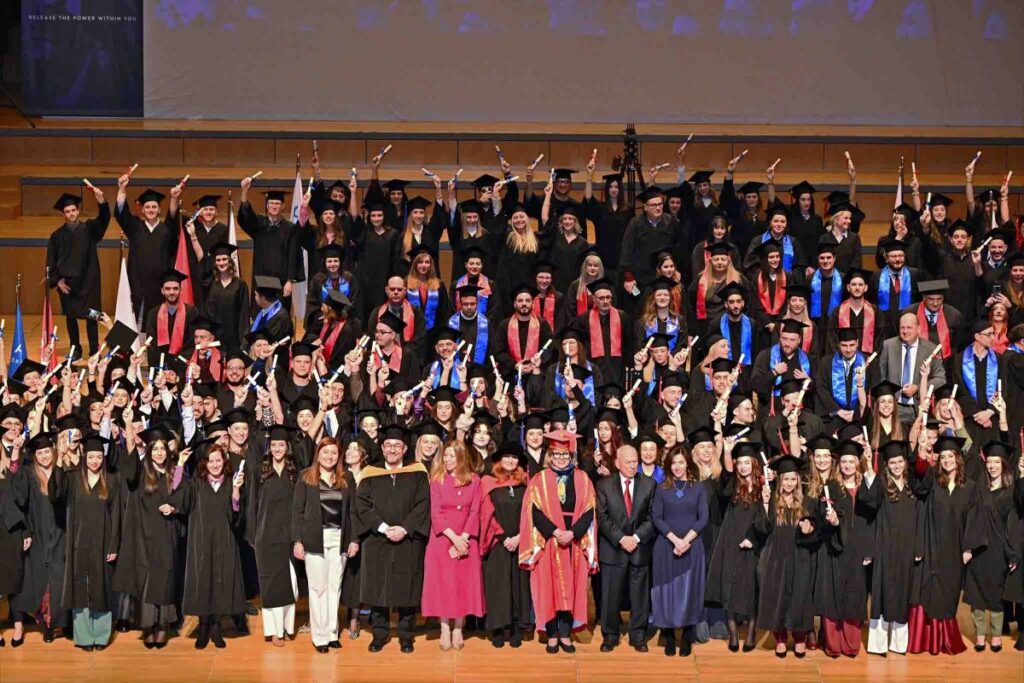 Aegean College: Τελετή Αποφοίτησης 2026 - LarisaNew